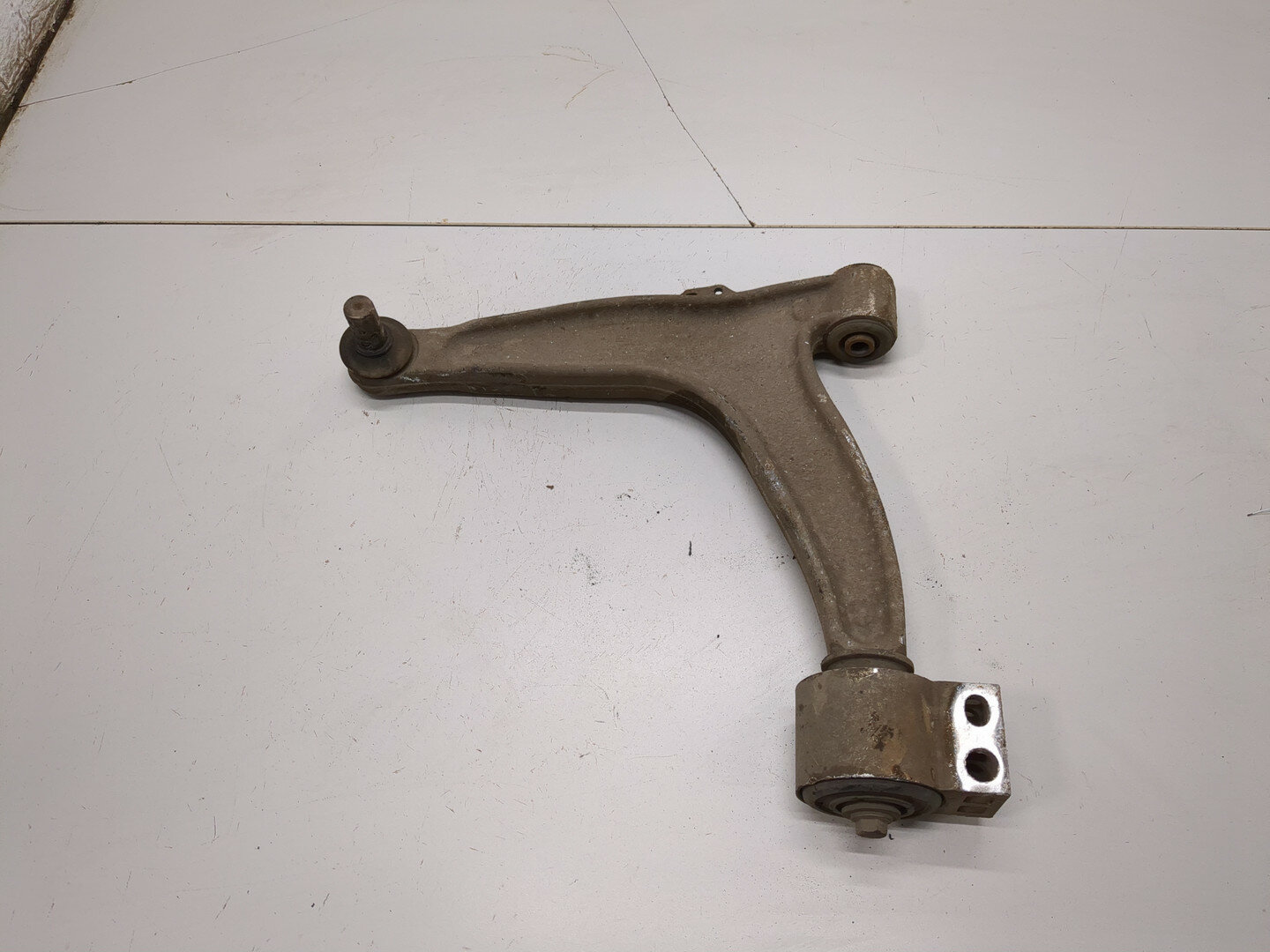 Рычаг подвески левый передний Opel Vectra C Б/У