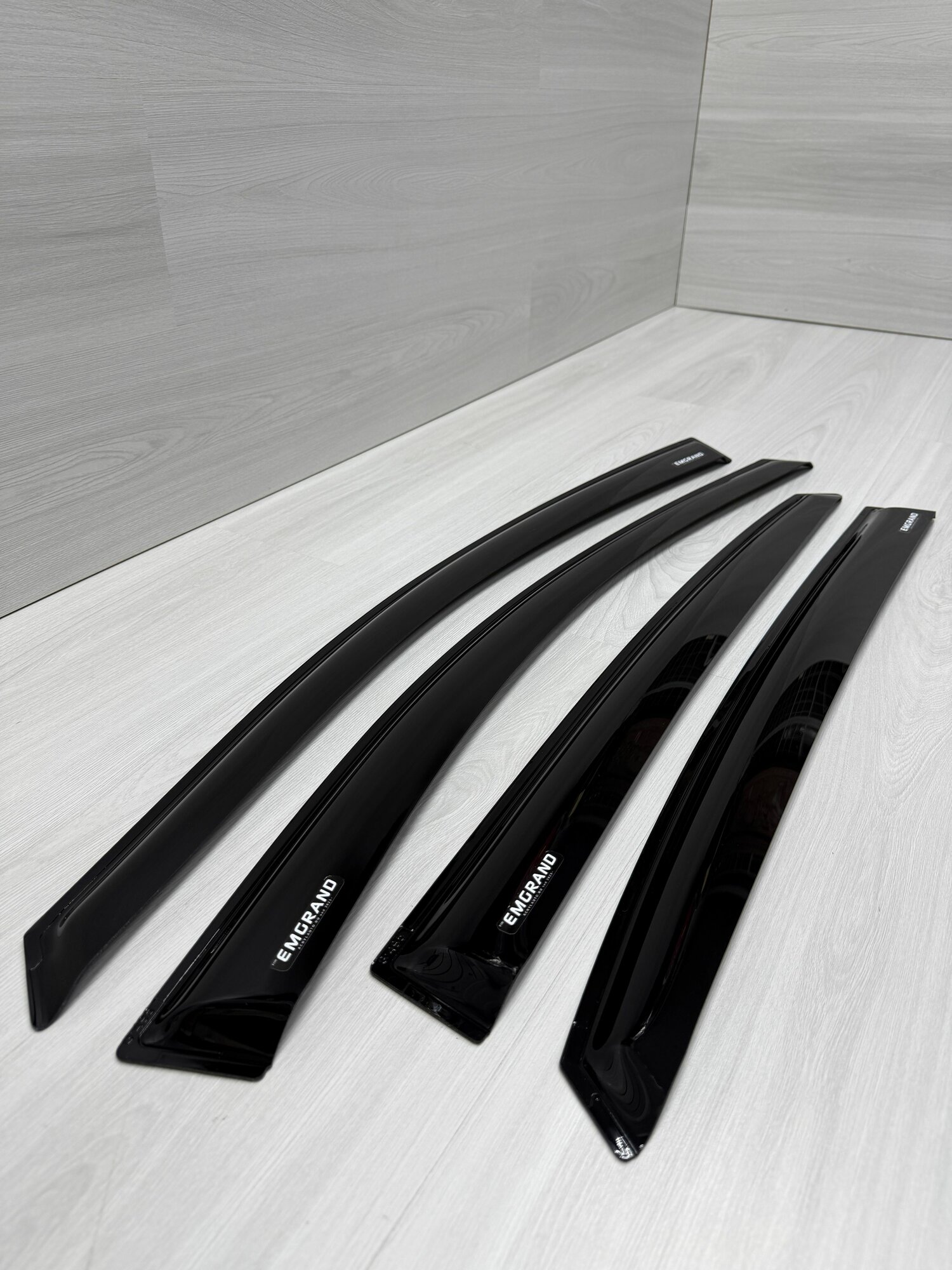 Дефлекторы (ветровики) окон Geely Emgrand седан 2023- (Джили Эмгранд)