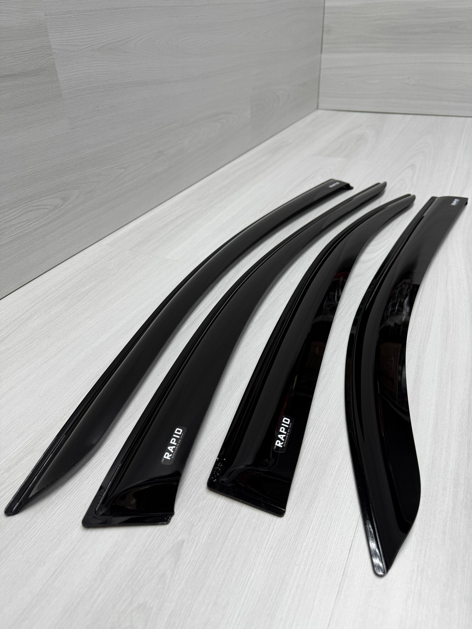 Дефлекторы (ветровики) окон Skoda Rapid 2013-2023 лифтбек (Шкода Рапид)