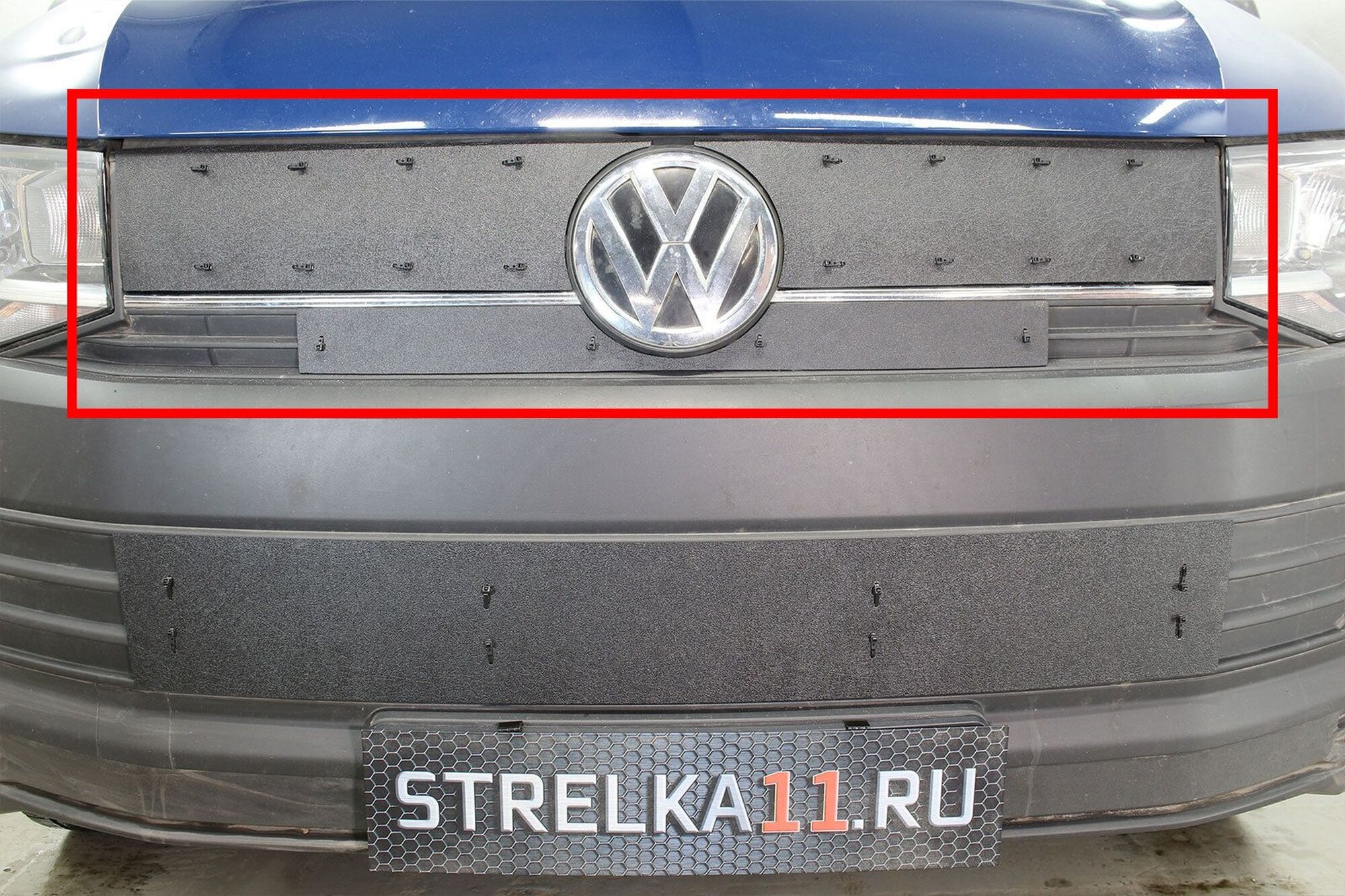 Зимняя защита на стяжках для Volkswagen TRANSPORTER (T6) TrendLine (VI) 2015-2019- верх (3 части)