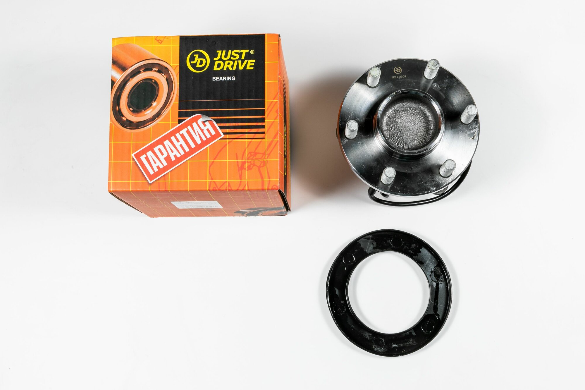 JUST DRIVE Ступица передняя (с ABS) NISSAN NAVARA (D40) 2004- 2WD ;