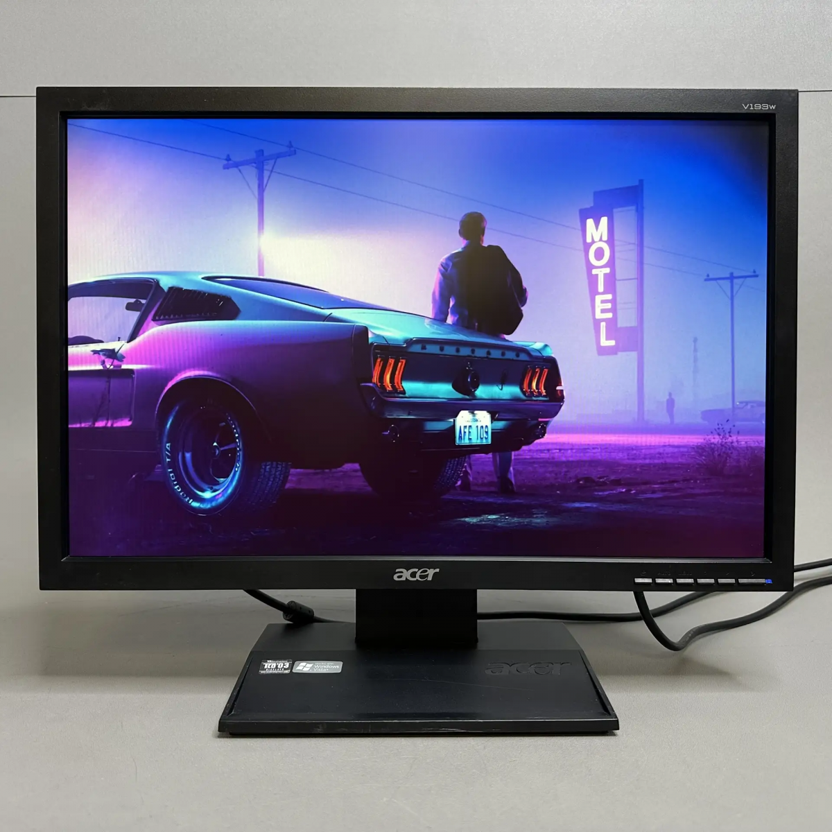 19" Монитор Acer V193WAb, 1440x900, TN+film, черный