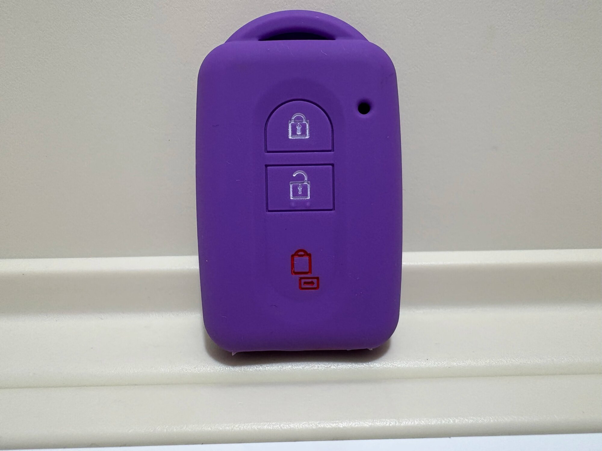 Силиконовый чехол для ключей Nissan Purple