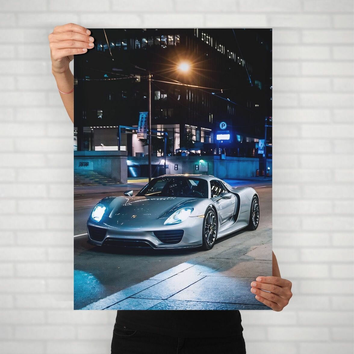 Плакат на стену для интерьера Спорткар (Porsche 918 Spyder 5) - Постер по спортивным гоночным машинам автомобилям формата А1 (60x84 см)