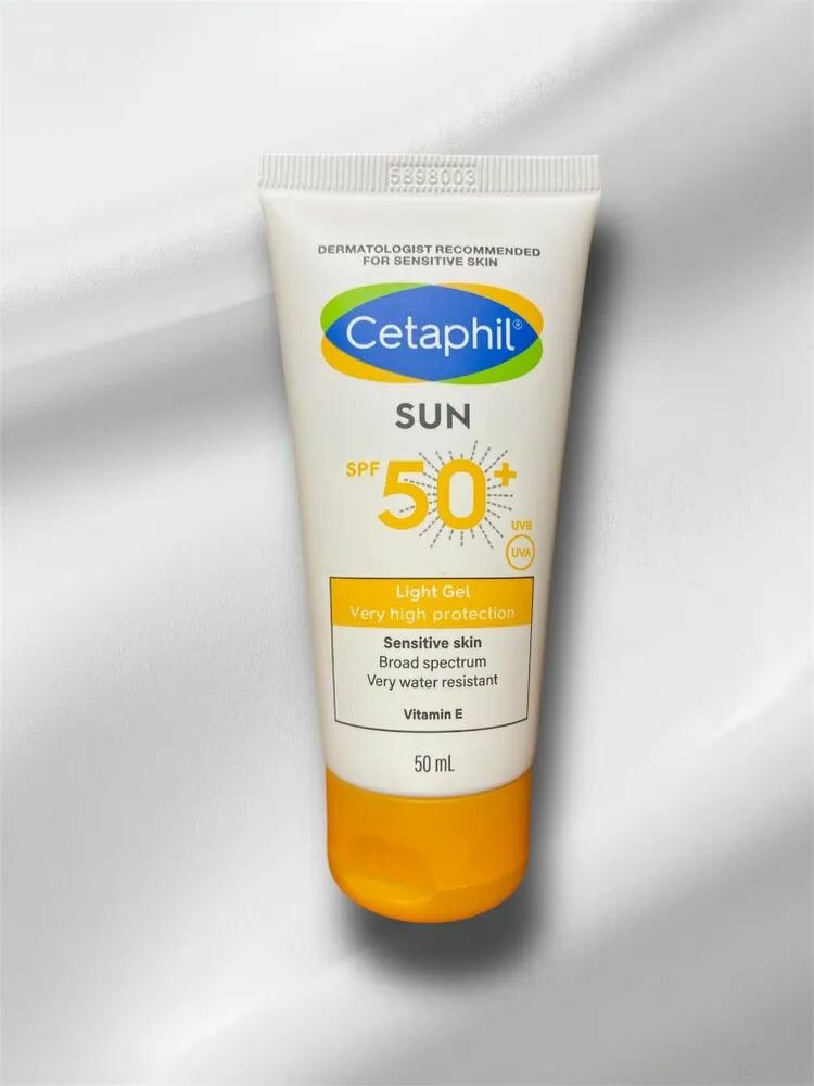 Cetaphil / Увлажняющий защитный крем Cetaphil SPF50 / 50 мл е