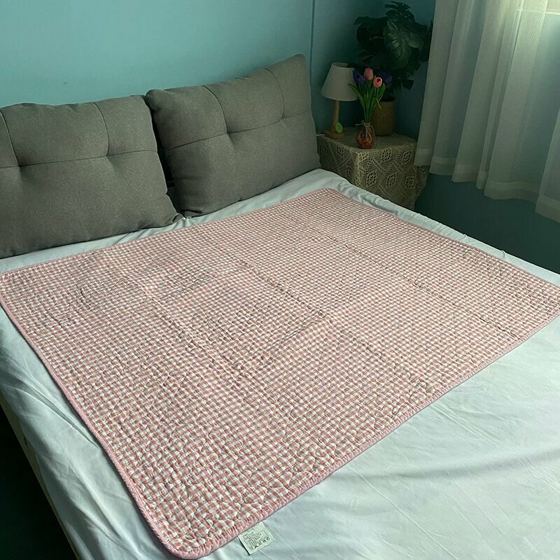 Розовая клетка 70x100 см, гигиеническая подкладка, 100% хлопок, стиральная