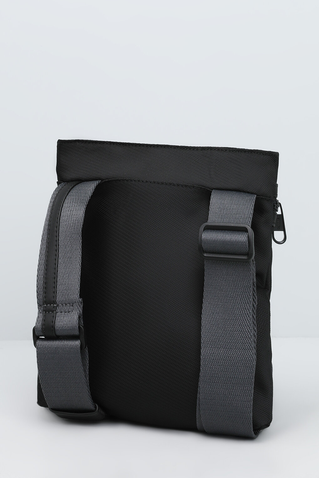 Сумка CALVIN KLEIN, черный — фото 1