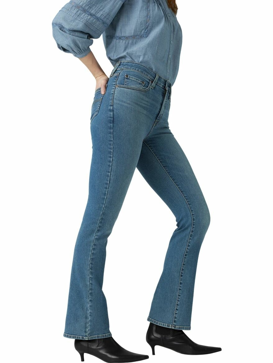 Джинсы клеш Women 725 High Rise Bootcut Jeans 