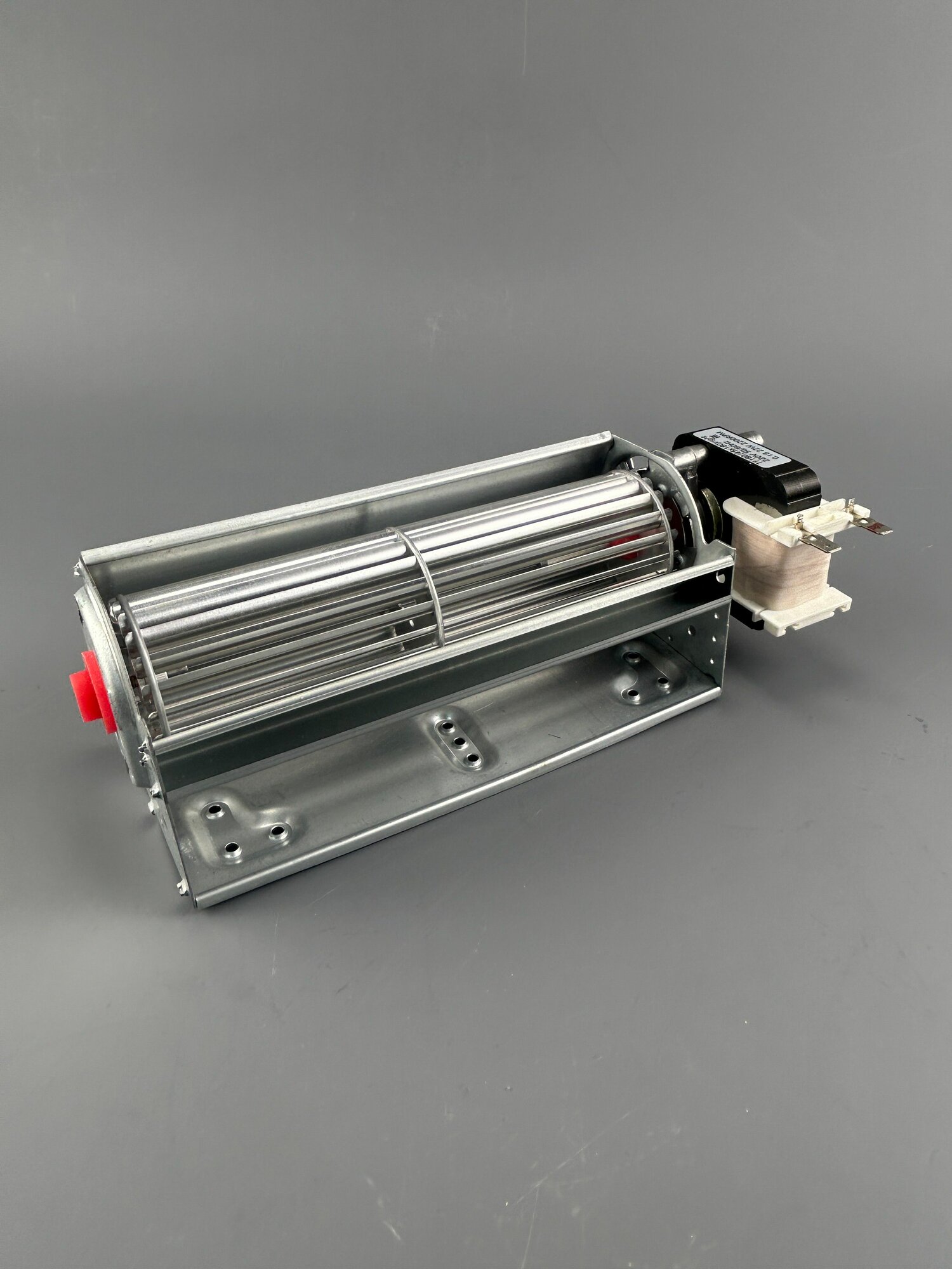 Вентилятор тангенциальный 22W 220V 2200RPM TF180х45 правый