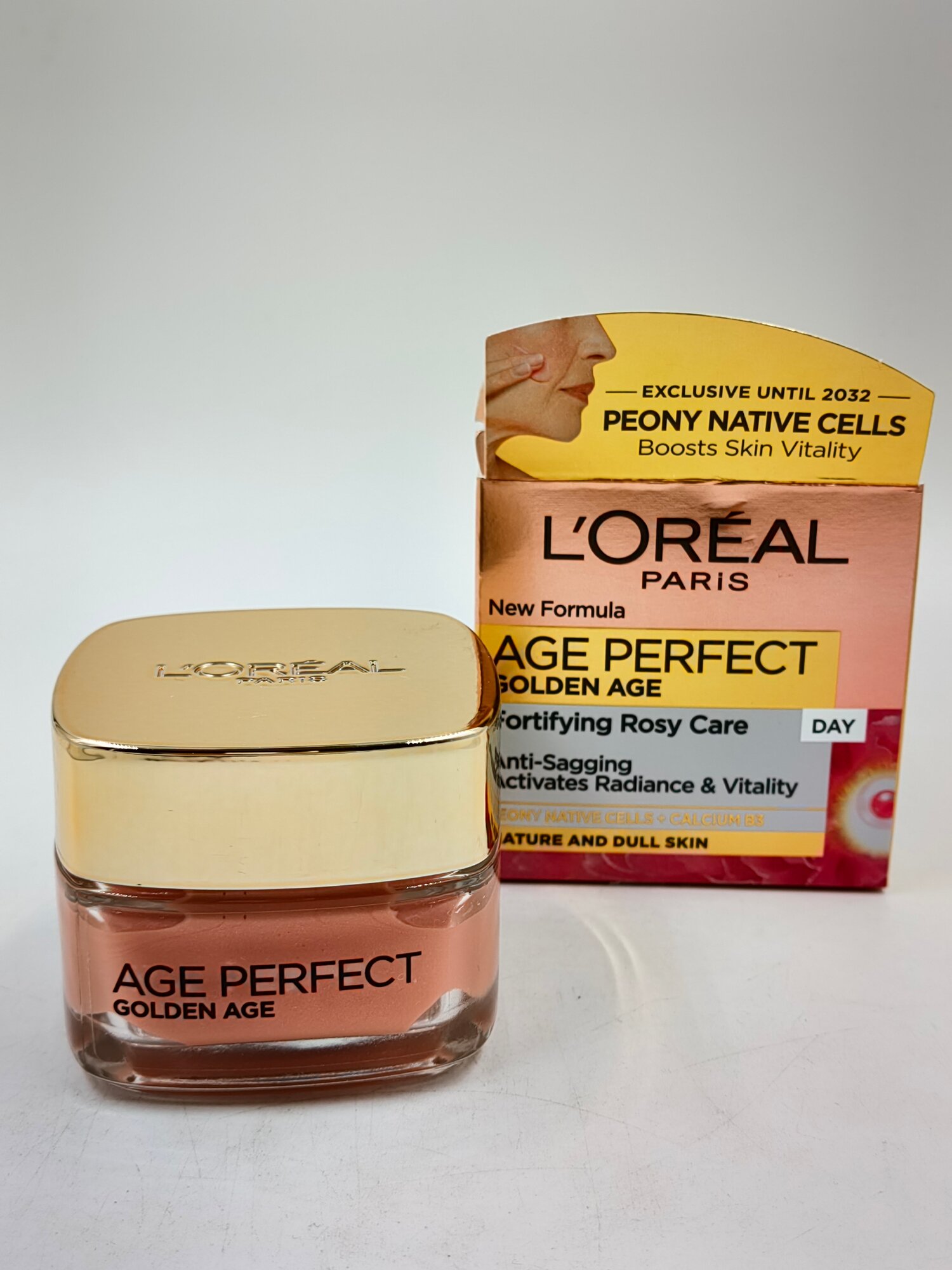 Дневной крем для лица Age Perfect Golden Age 60+ с экстрактом пиона, 50 мл (Франция)