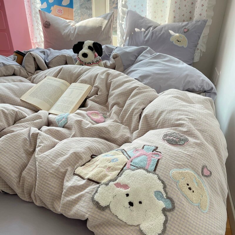 Набор постельного белья Girly Cherry Bear: вышитое полотенце, комплект из четырех предметов из чистого стираного