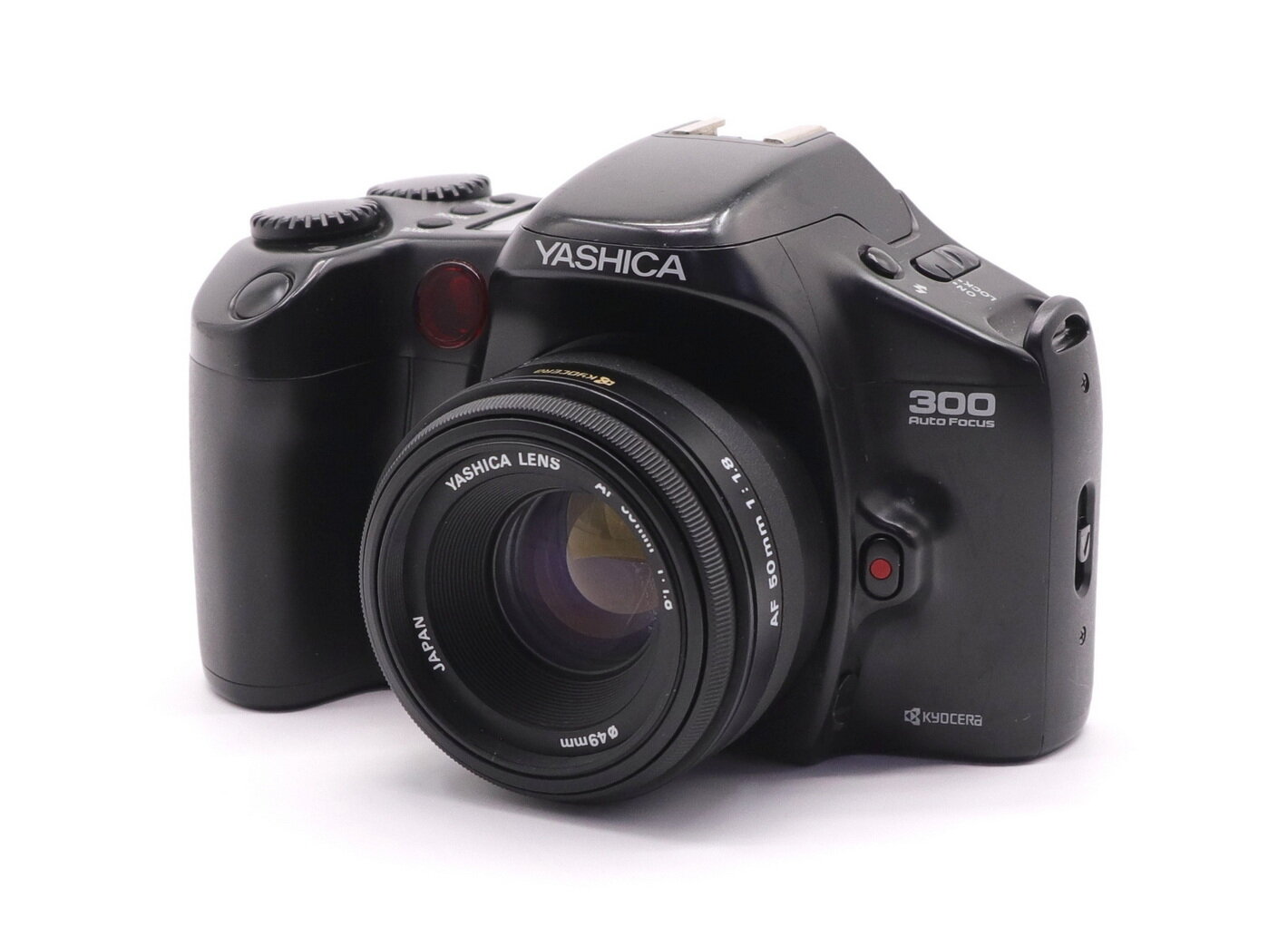 Плёночный фотоаппарат Yashica 300 Auto Focus kit
