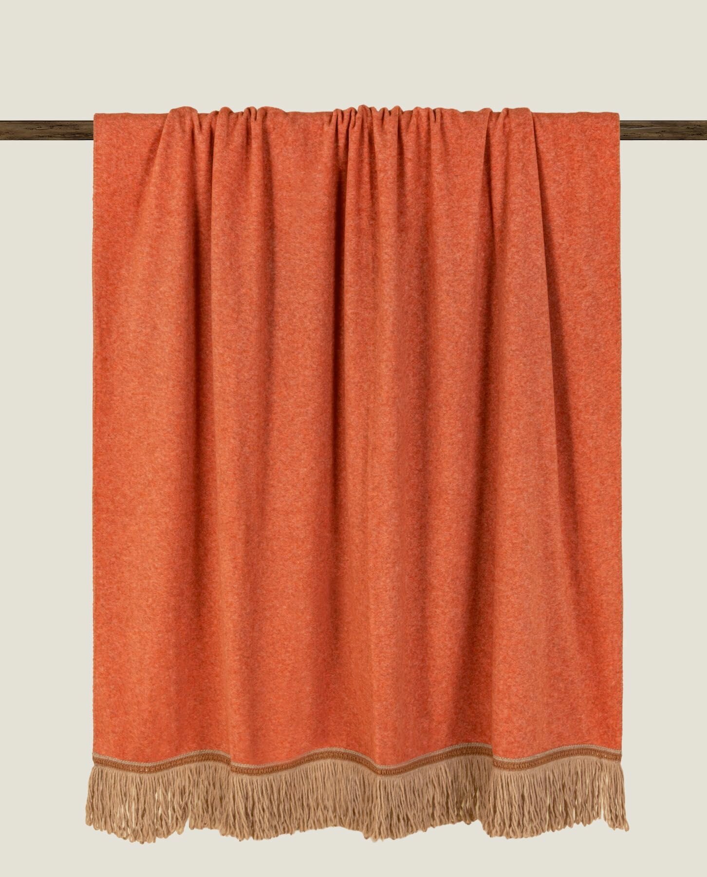Плед SOFT BAMBOO APRICOT с тесьмой BRIGITTE, оранжевый, 160х200, бамбук 40% полиэстер 60%, 820г
