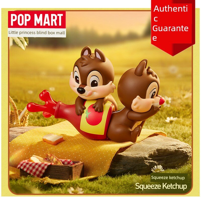 Фигурка с соком кетчупа из серии Чики и Тити от POP MART, лицензированная коллекция