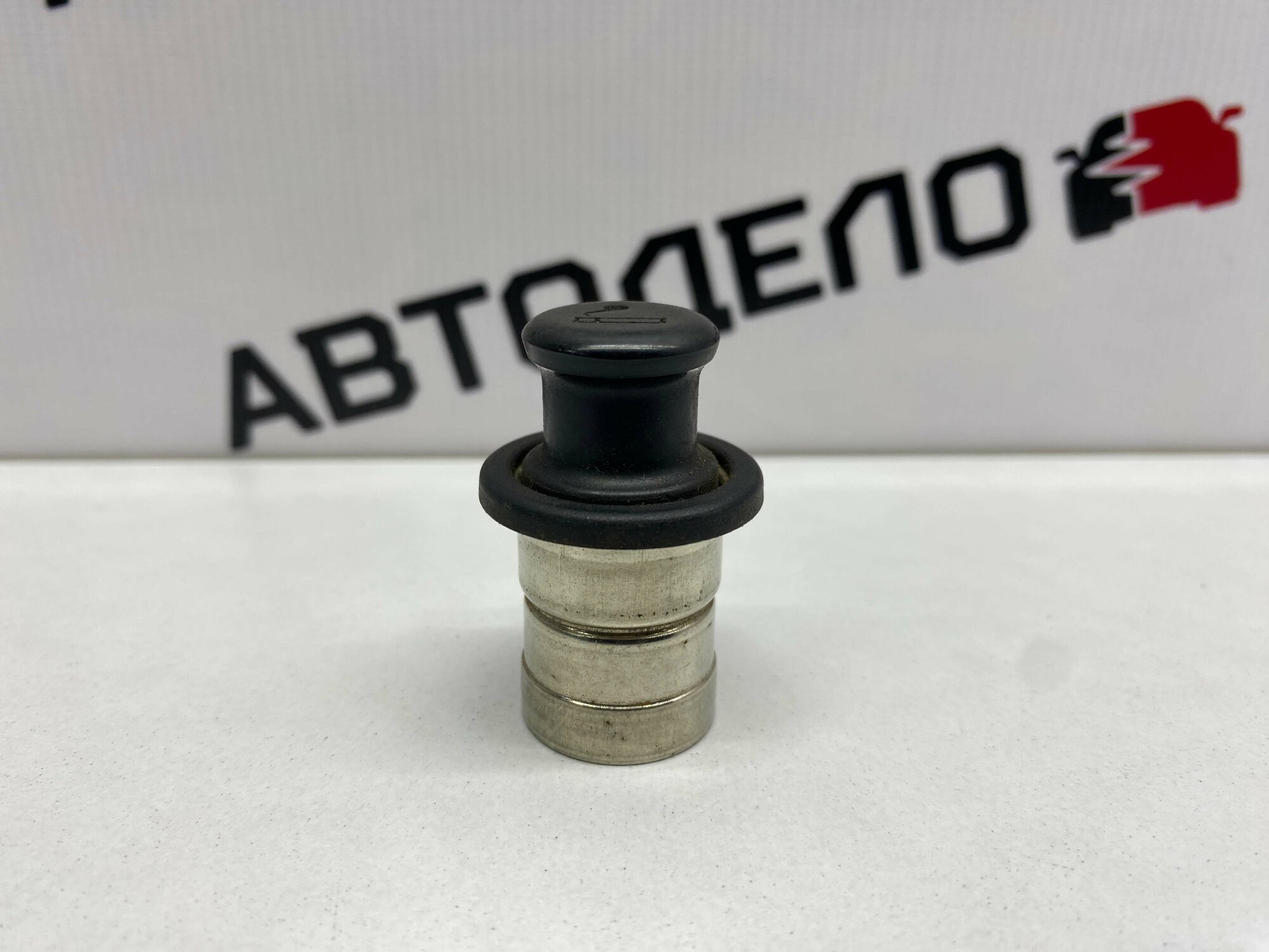 Прикуриватель Nissan Almera N16 2001 г