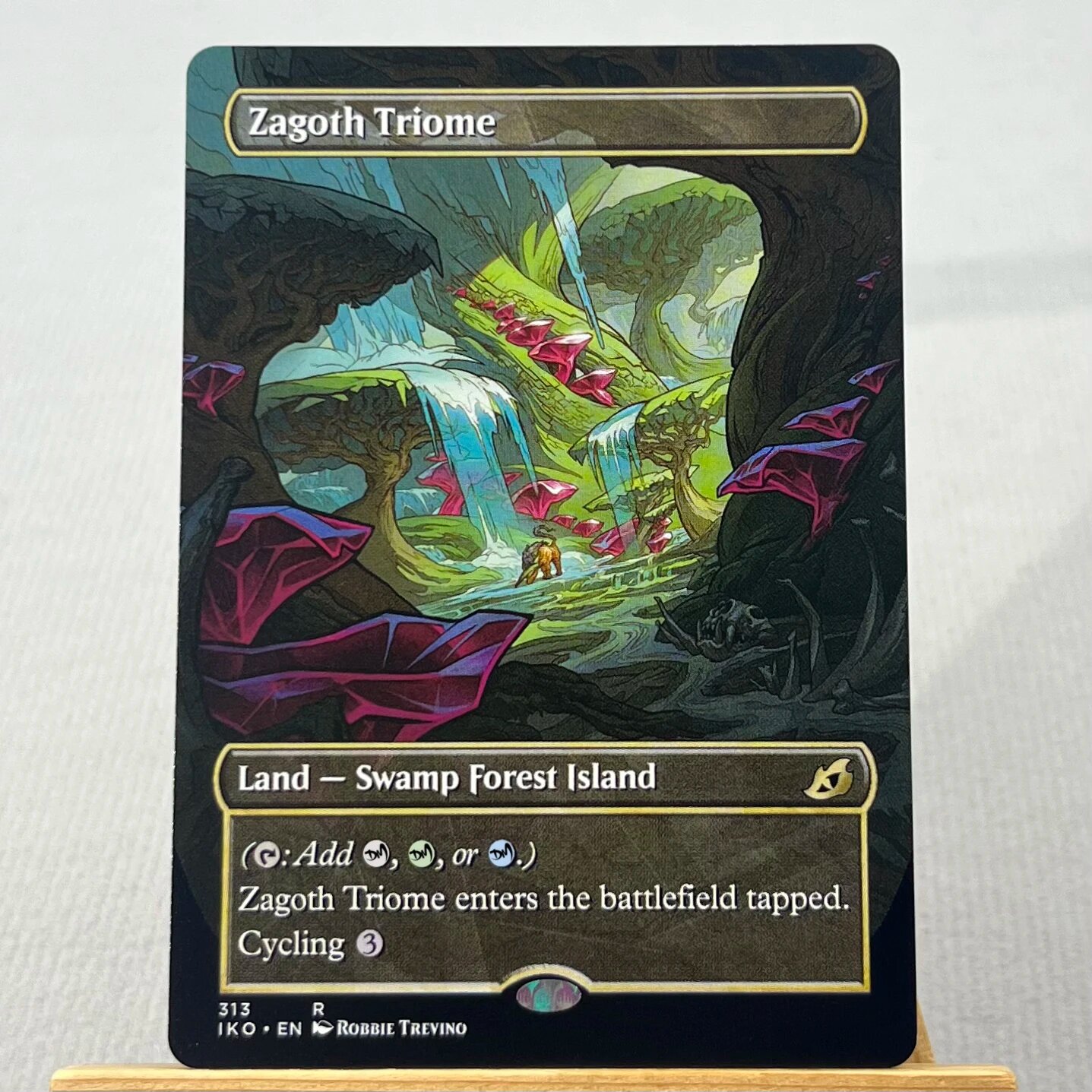 Zagoth Triome IKO HOLO6-01