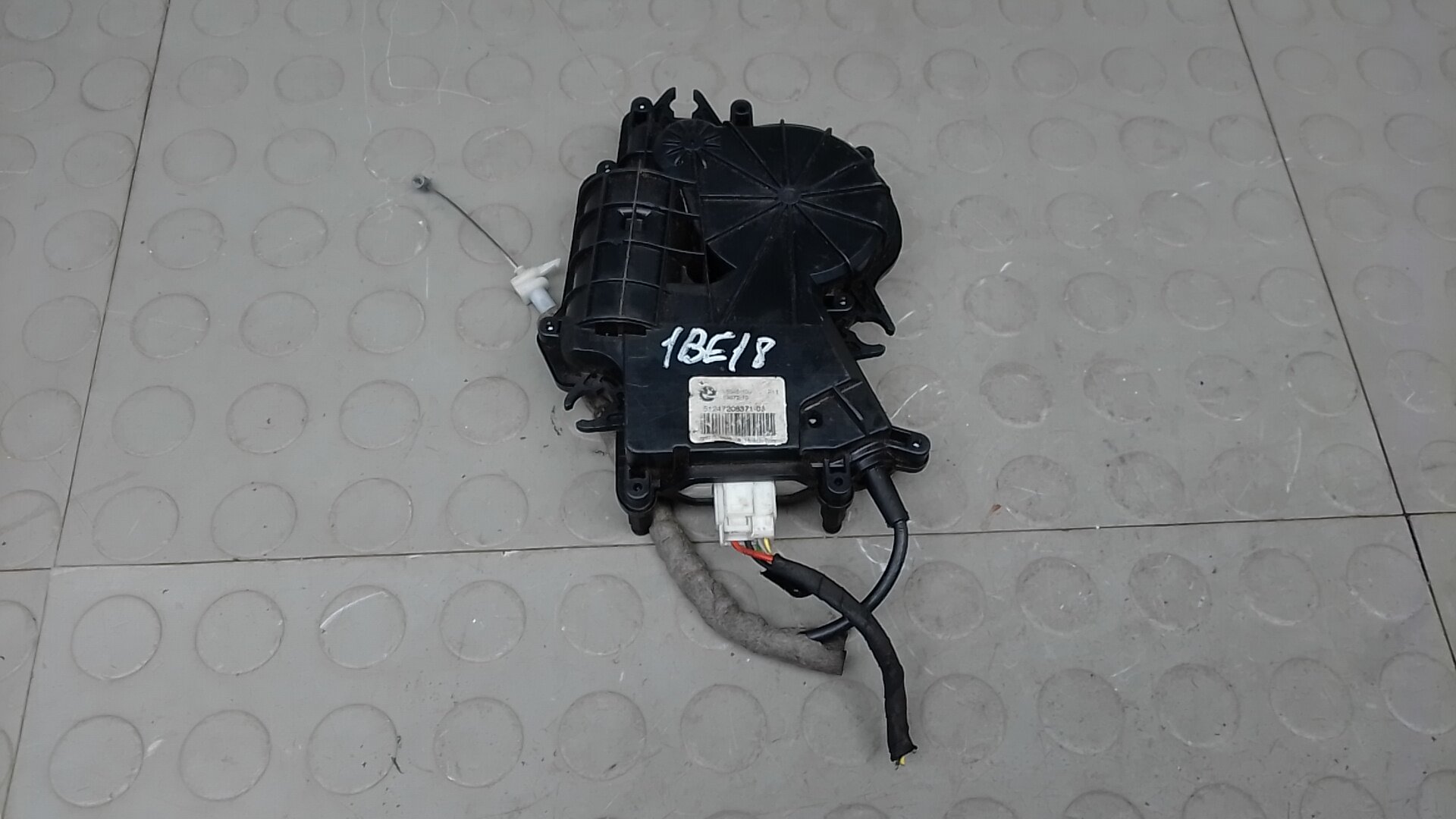 Электропривод багажника BMW 5 F10/F11, Номер 51247208371