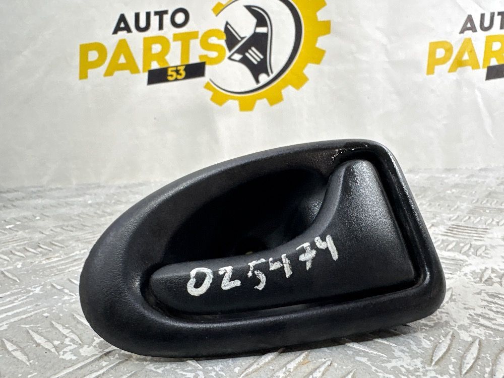 Ручка двери внутр. прав. Renault Logan 7700830079 Б/У с пробегом