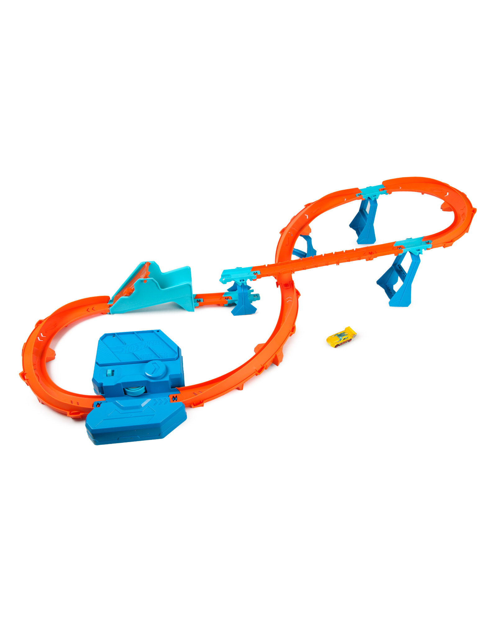 Трек Hot Wheels с трамплином и мотором 3 в 1