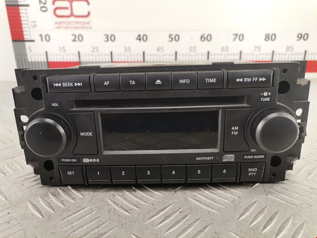 Магнитола / 1426963 P05091509AG 05091509AH для Jeep Compass 1 (MK) (с пробегом)
