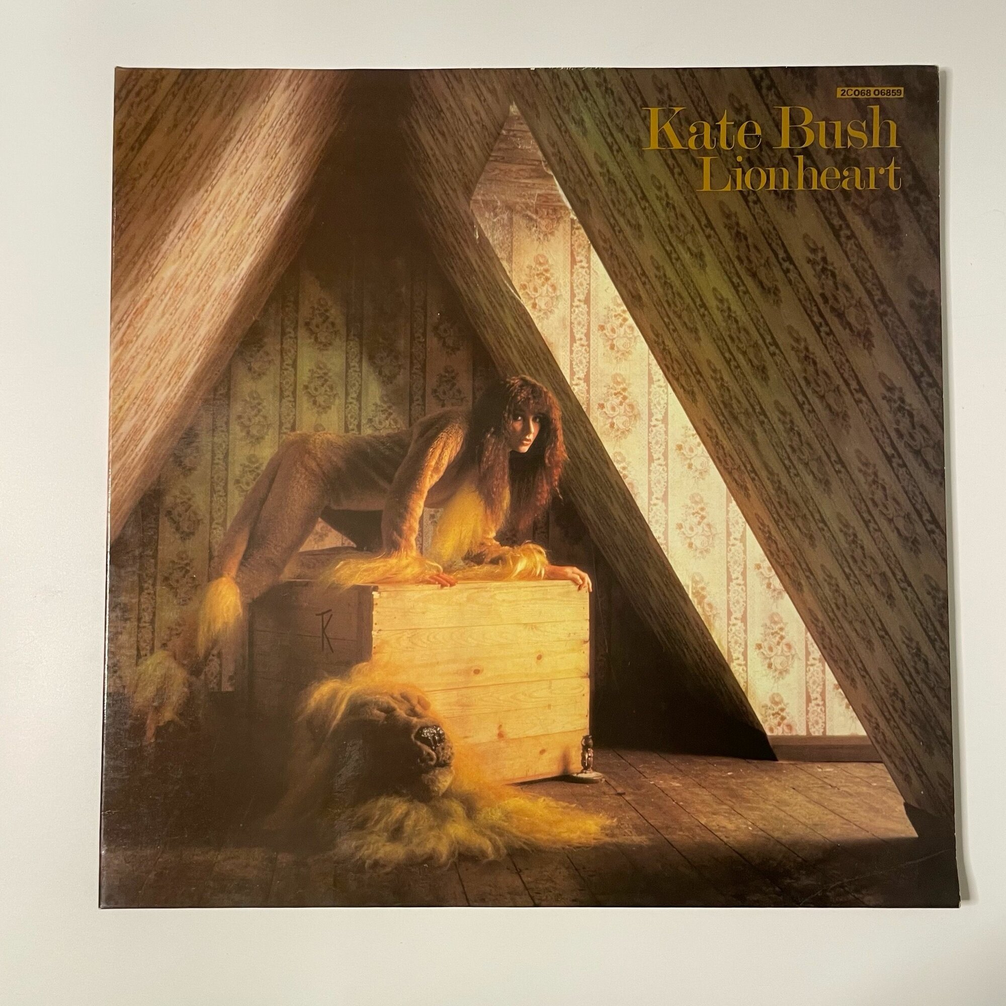 Винтажная виниловая пластинка LP Kate Bush Lionheart (Франция 1978) Symphony In Blue