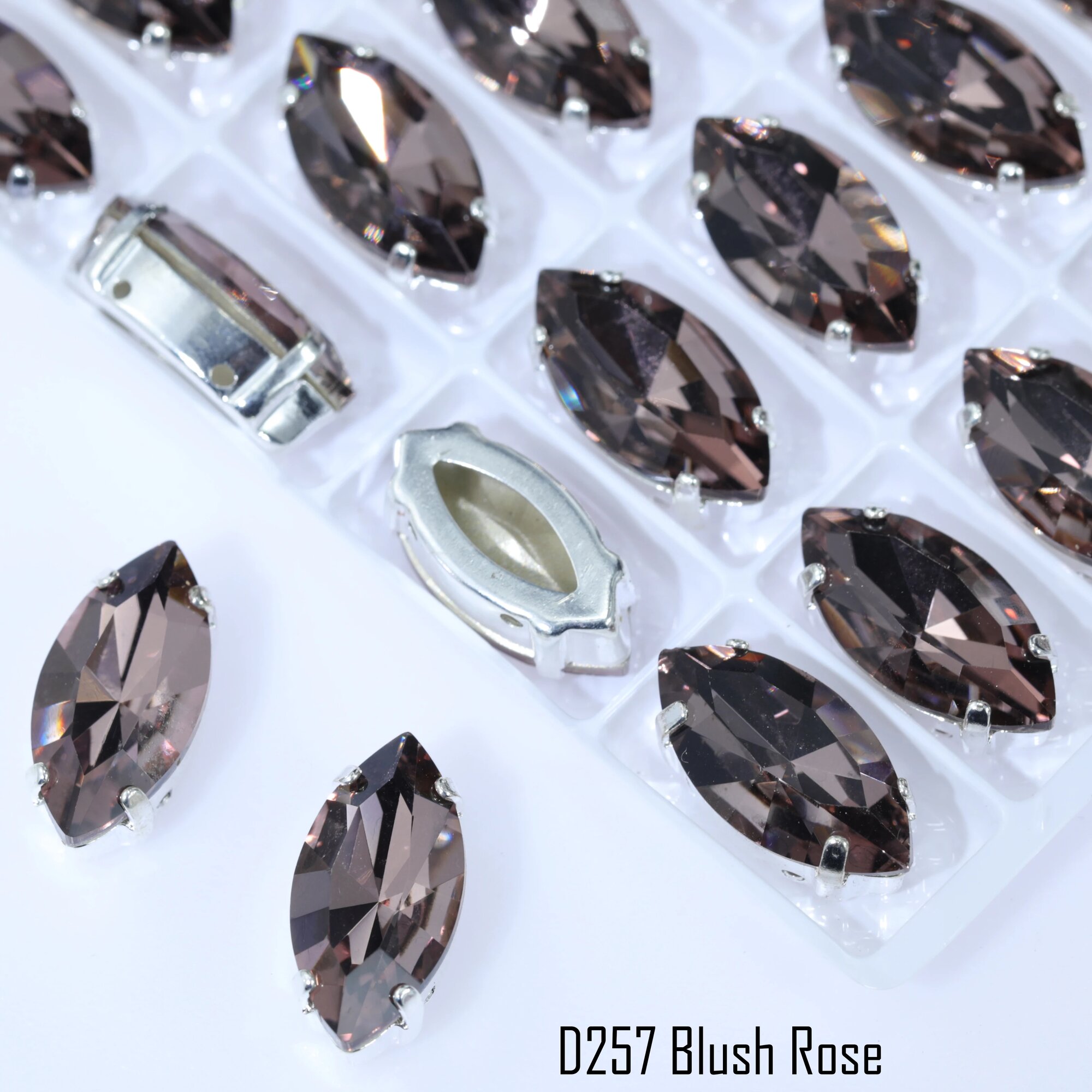 Стразы Marquise Claw из стекла с иризирующим покрытием Silver Claw, 42Pcs 7mm15mm, D257 Blush Rose