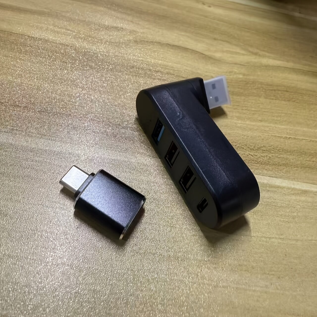 Поворотный концентратор USB 3.0 на 4 порта с адаптером, комплект из 2 шт, 3 порта USB и 1 порт USB-C для питания и данных, черный, для ноутбуков и автомобилей