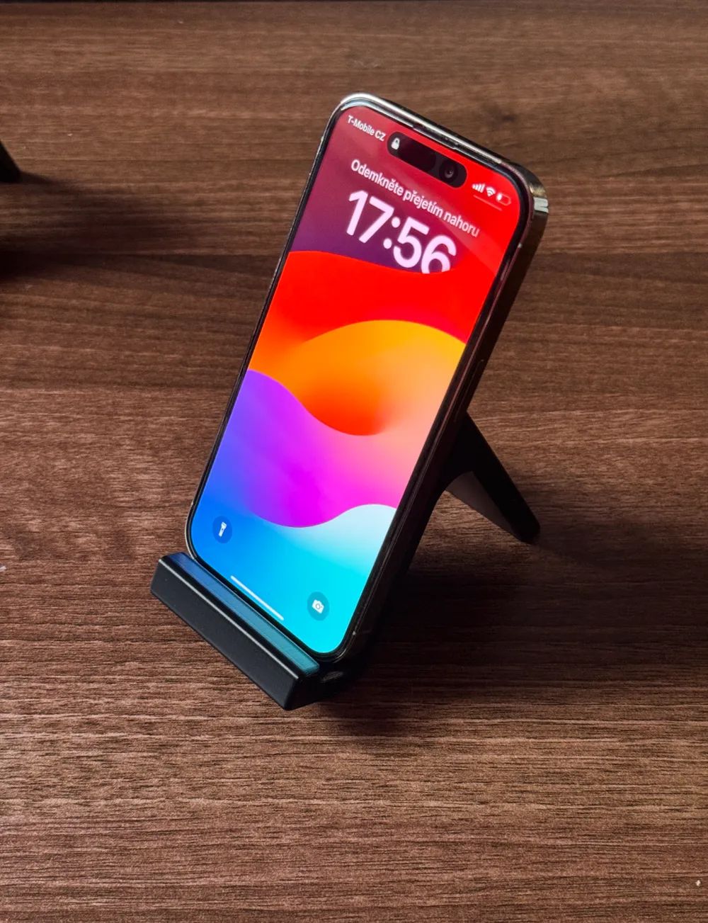 Подставка для телефона настольная для iPhone