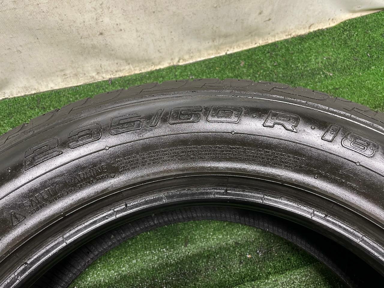 Комплект (4 шт) летних БУ шин Continental CrossContact UHP 235/60 R18 38% износ EDN987183