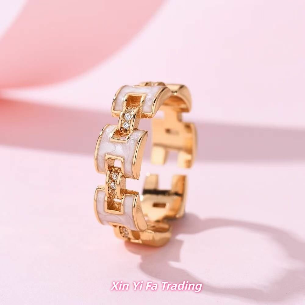 Swarovski Кольцо — фото 1