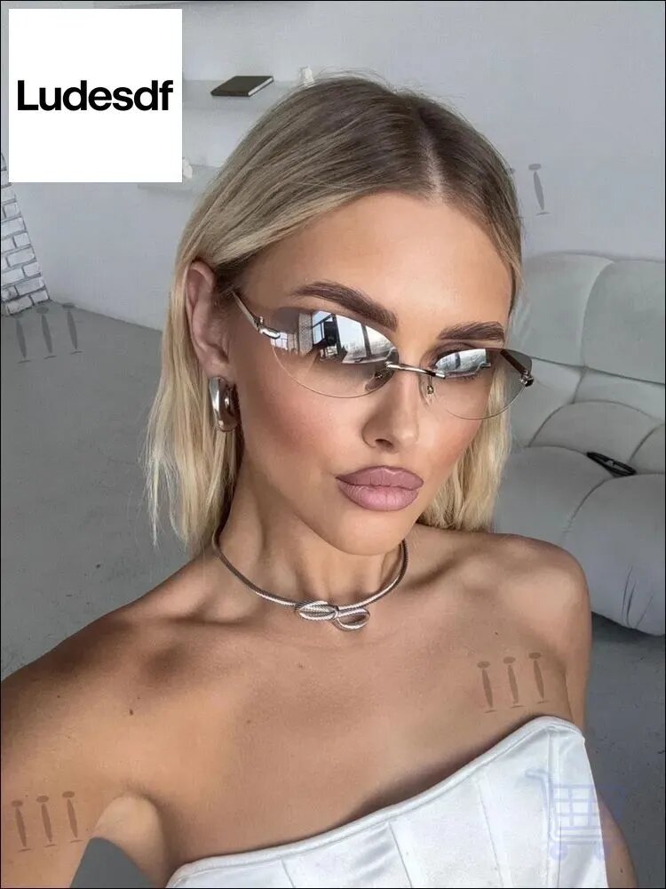 Солнцезащитные очки
