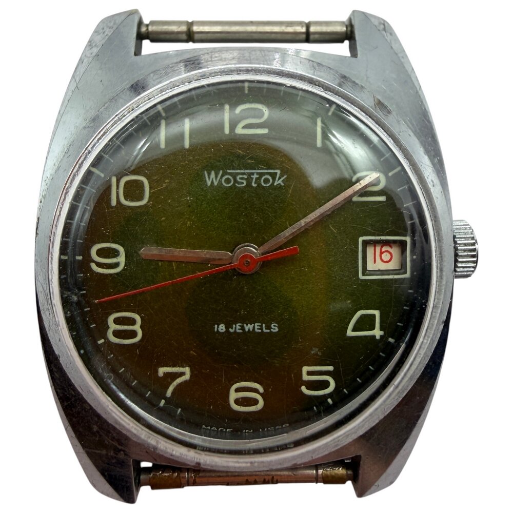 Наручные механические часы "2214 - Wostok, 18 камней" 1980-1990 гг. Чистопольский ЧЗ Восток, СССР