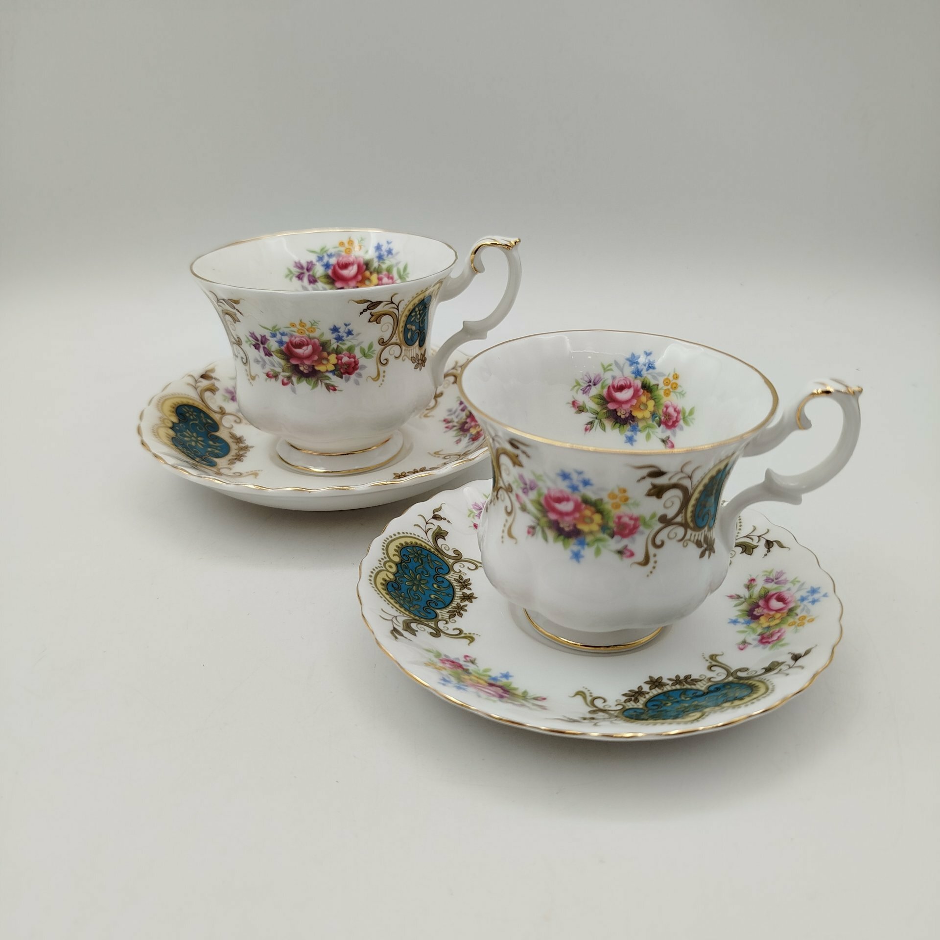 Набор из чайной и кофейной пары с цветочным декором, серия "Berkeley", Royal Albert, фарфор