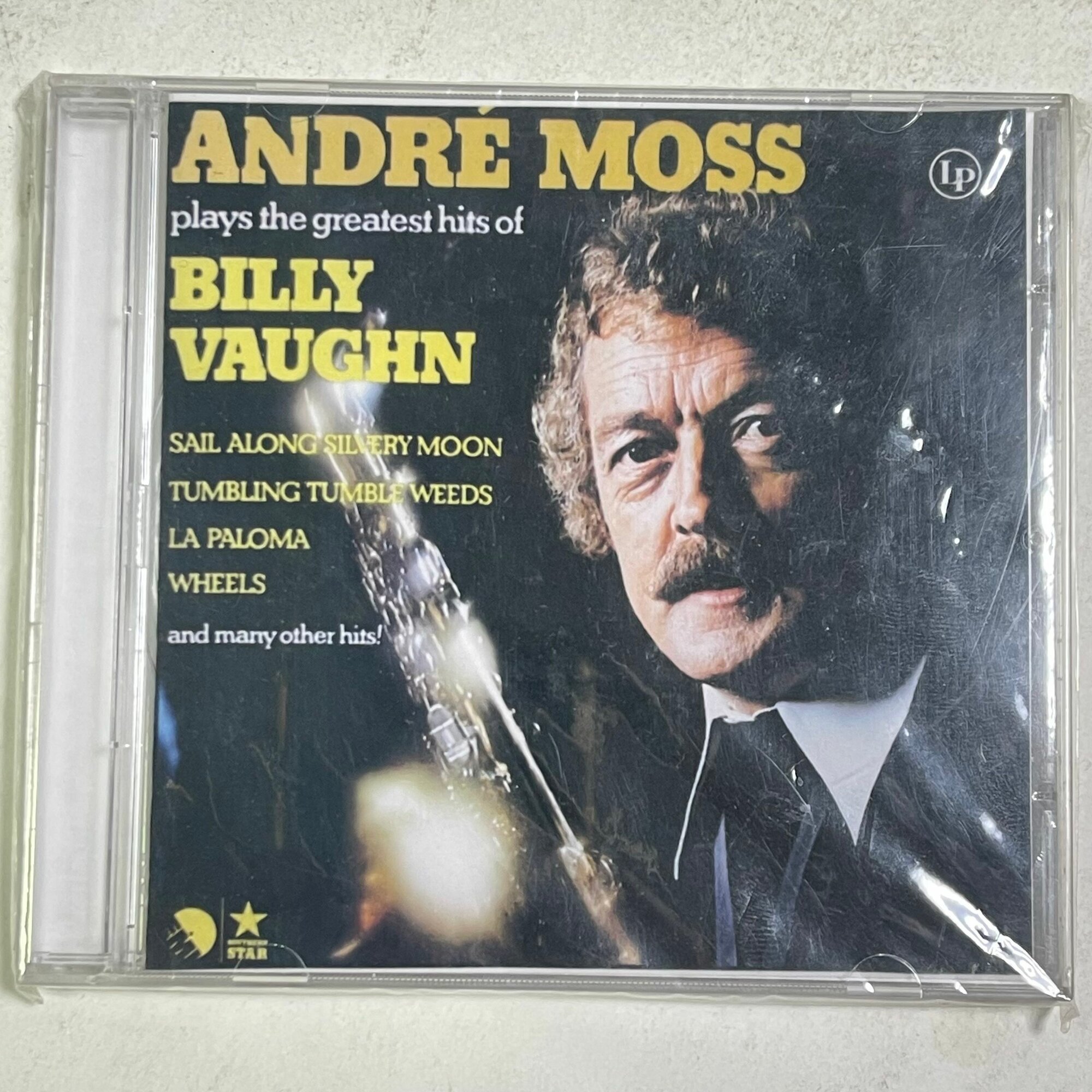 Компакт-диск(CD) ANDRE MOSS - BILLY VAUGHN. SAIL ALONG SILVERY MOON, TUMBLING TUMBLE WEEDS, LA PALOMA, WHEELS and many other hits!