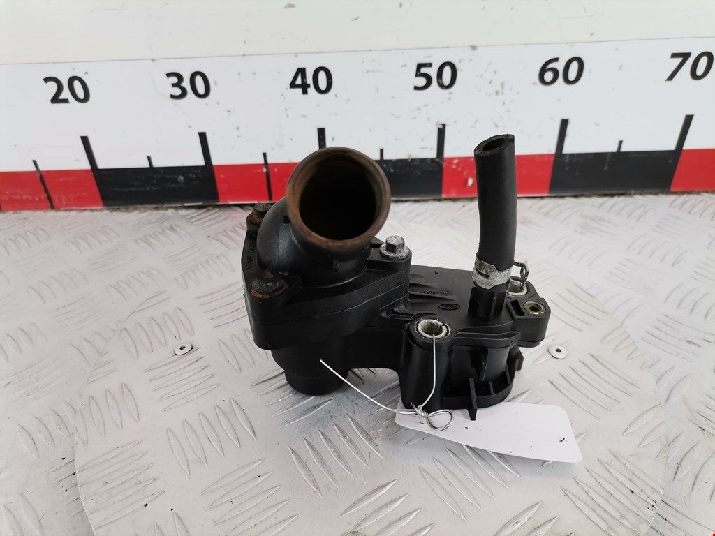 Корпус термостата / 1520457 2S4Q9K478AD 1198060 для Ford Focus 2 (с пробегом)