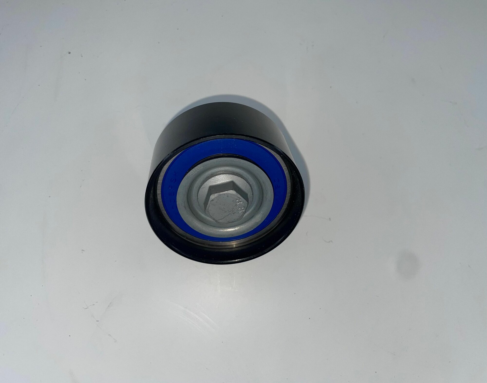 Ролик ГРМ большой (со втулкой) GATES Chery M11 [1.6 16V CVT седан]