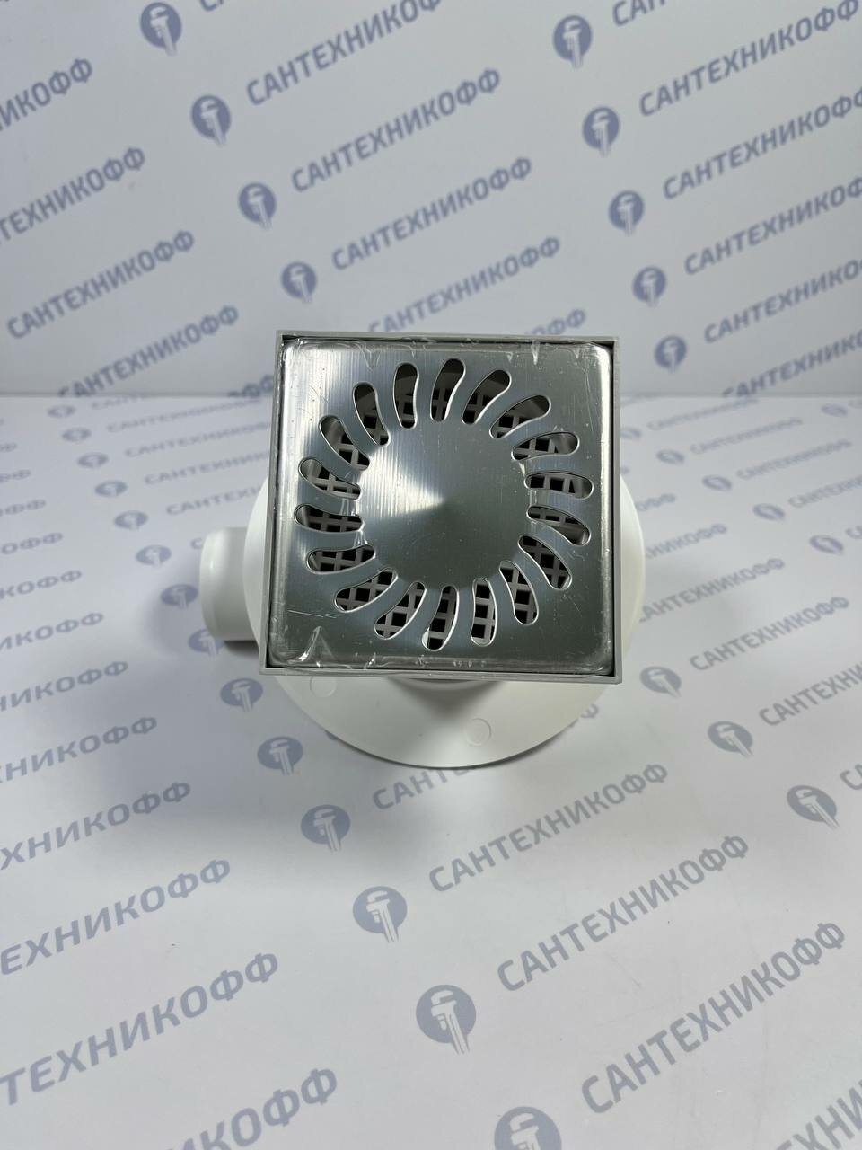 Трап для душа горизонтальный MIANO нержавеющая решетка 100х100мм.