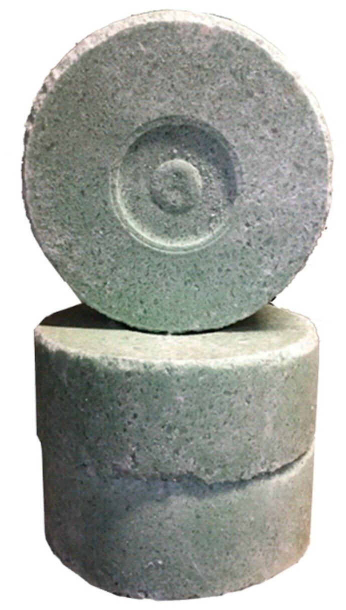 Соль лизунец Лимисол Ф с антигельментиком для крупного рогатого скота, коз, овец и оленей брикет Добрый Селянин (5 кг)