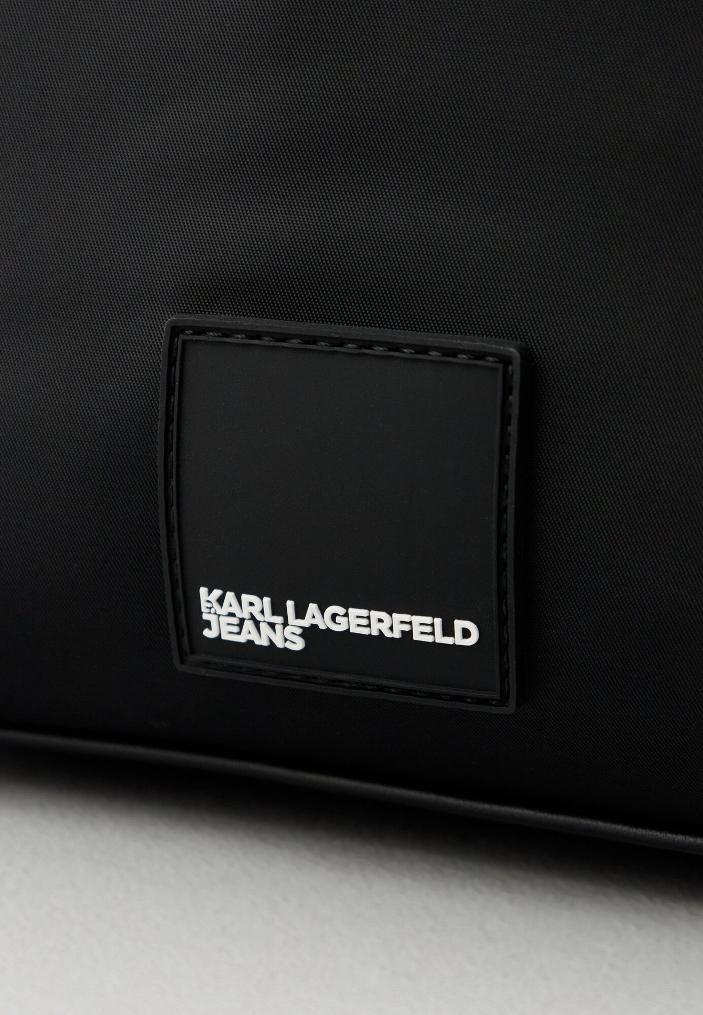 Сумка кросс-боди KARL LAGERFELD JEANS, фактура гладкая, черный — фото 1