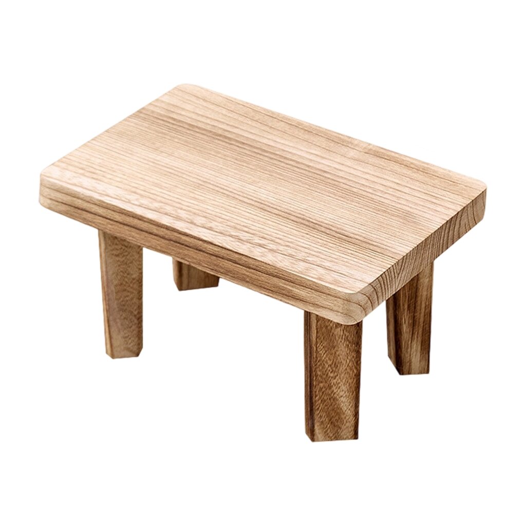 Маленькая скамья из цельного дерева -светло-коричневого цвета