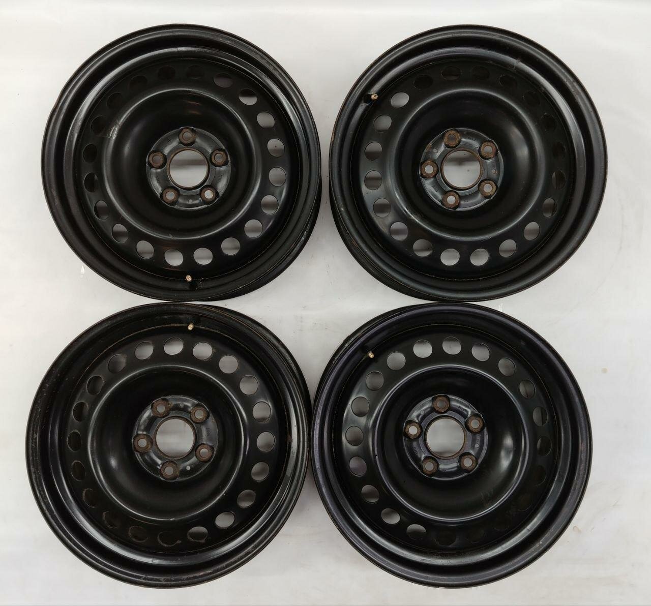 Колесные диски Штампованные 17x7 PCD 5x114.3 D66.1 ET45 (Реплика)