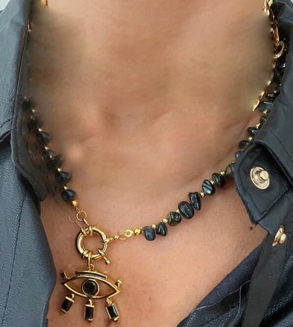 Колье Puka shell