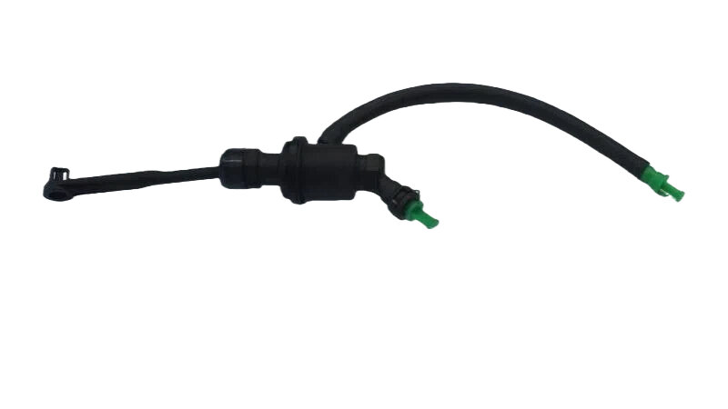 Цилиндр сцепления главный QUATTRO FRENI QF00B00023 Renault Duster, Logan, Sandero 1.4-1.6