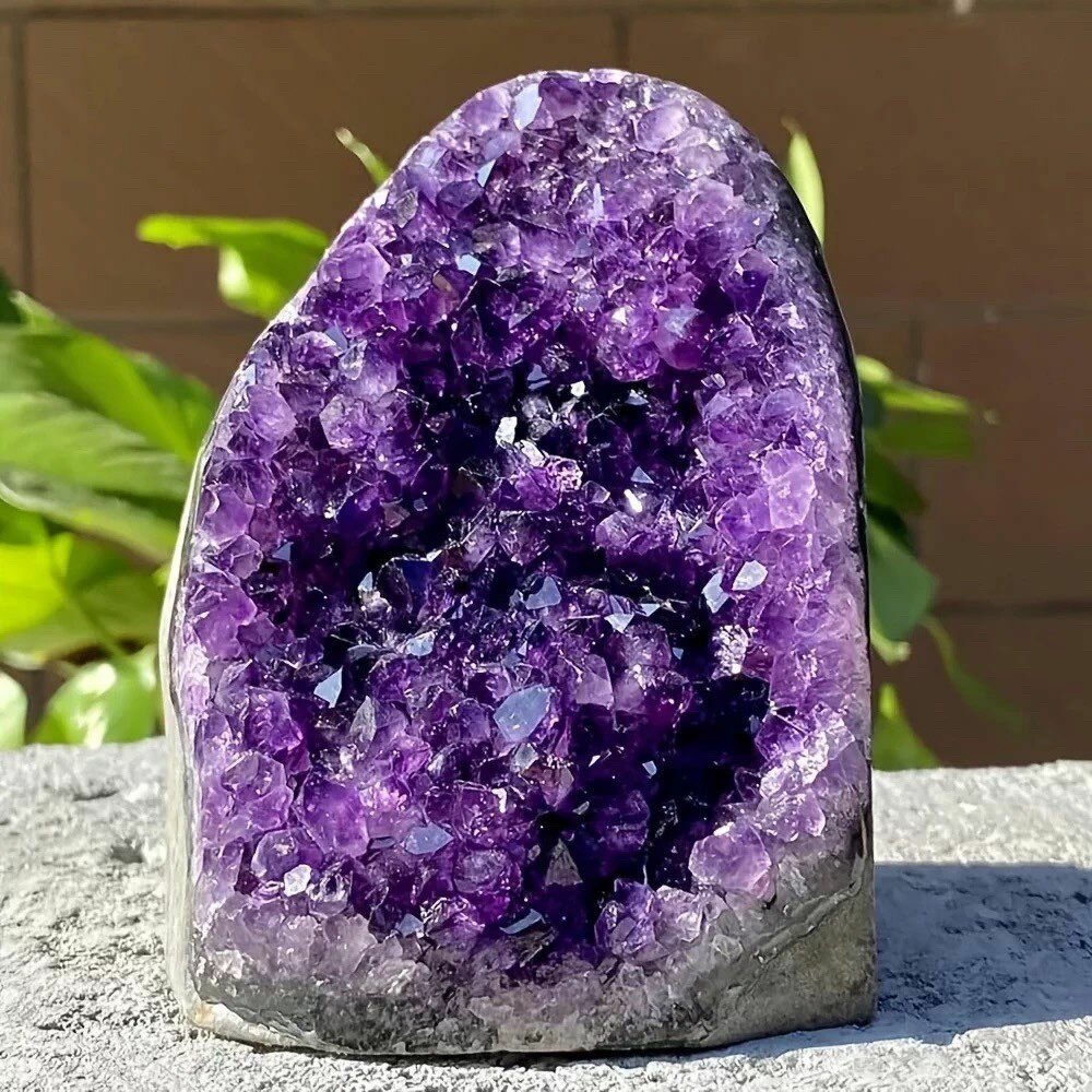 Друза аметиста 1000-1200 гр. натуральный камен/друза натуральный камень аметист