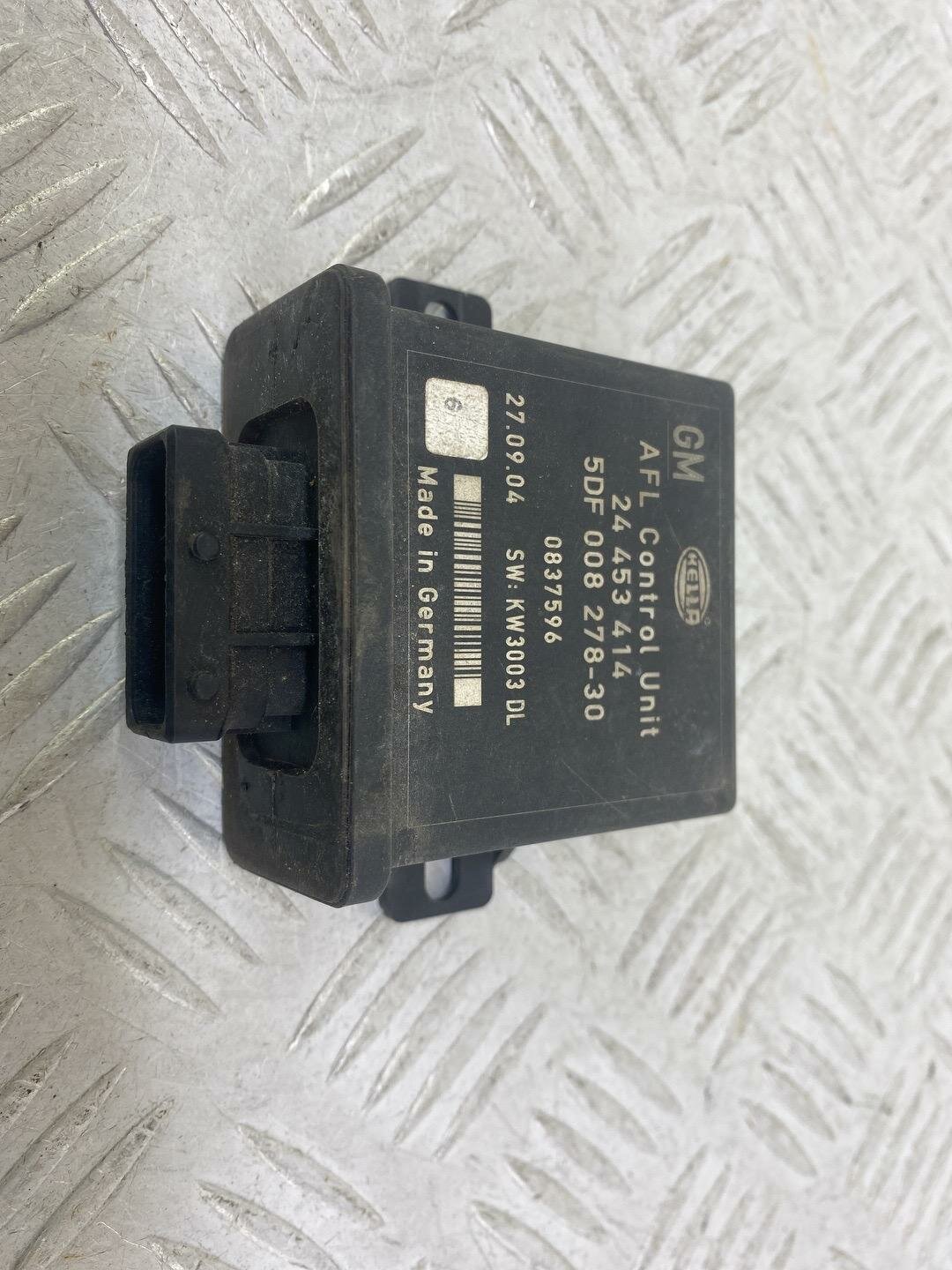 Блок управления светом Opel Vectra C 2003 24453414