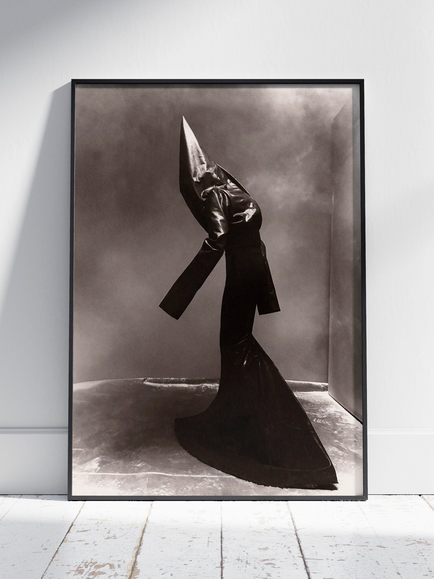 Плакат на стену для интерьера Стиль Брутализм (Brutalist Fashion 2) - Постер по моде и эстетике формата A4 (21x30 см)