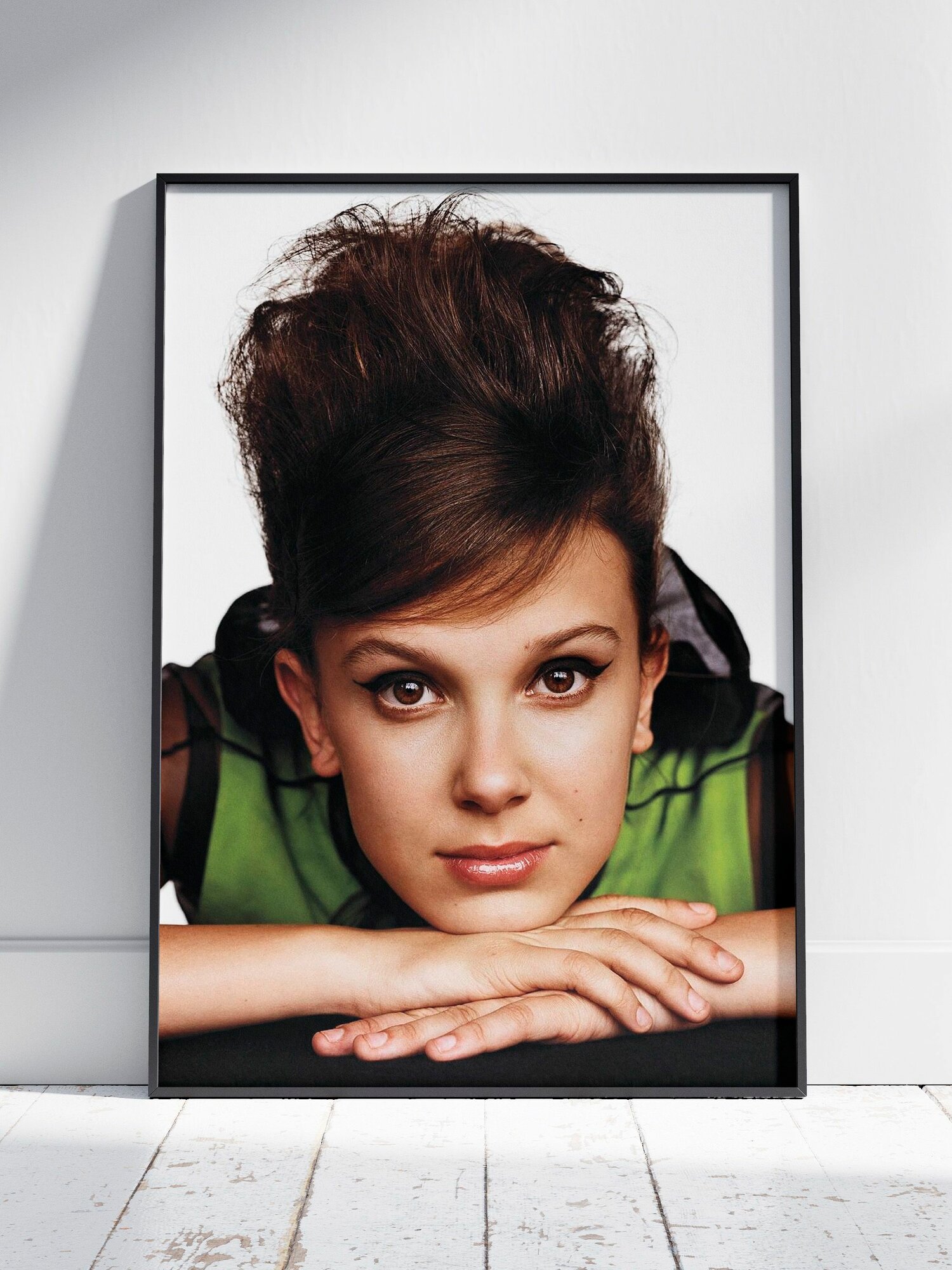 Плакат на стену для интерьера Милли Бобби Браун (Millie Bobby Brown 34) - Постер по актеру фильма, кино, сериала формата A4 (21x30 см)