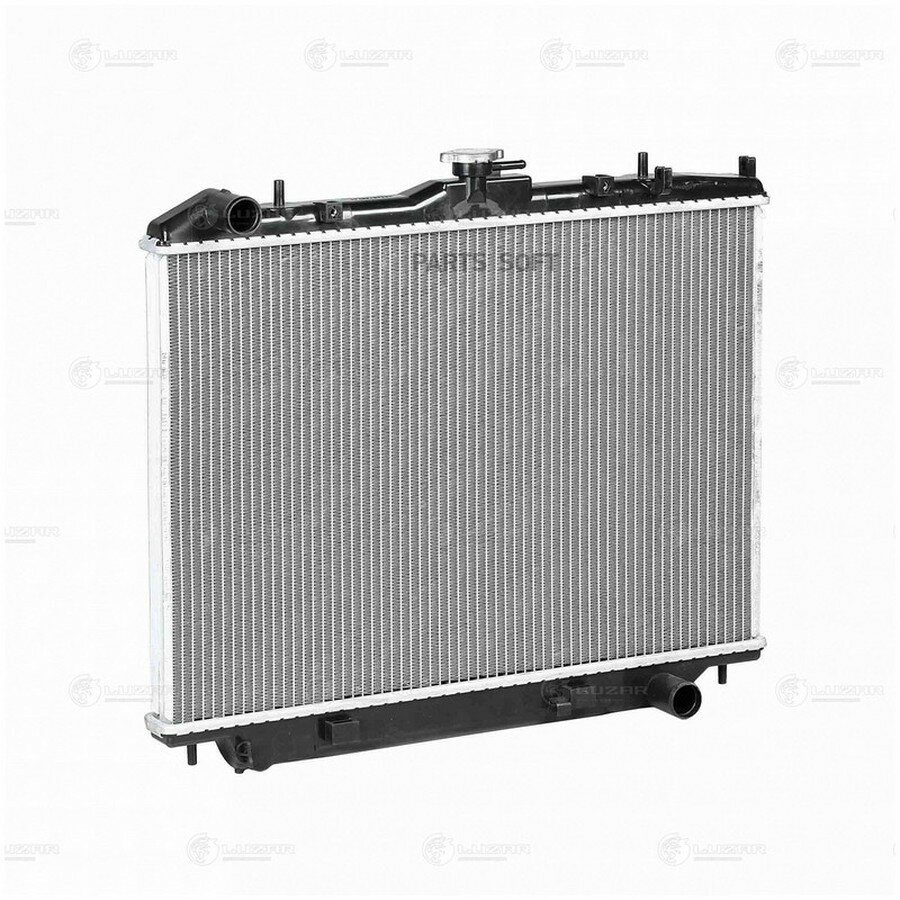 LUZAR LRC3007 Радиатор GREAT WALL HOVER (05-)/HOVER H3 (10-)/HOVER Н5 (10-)