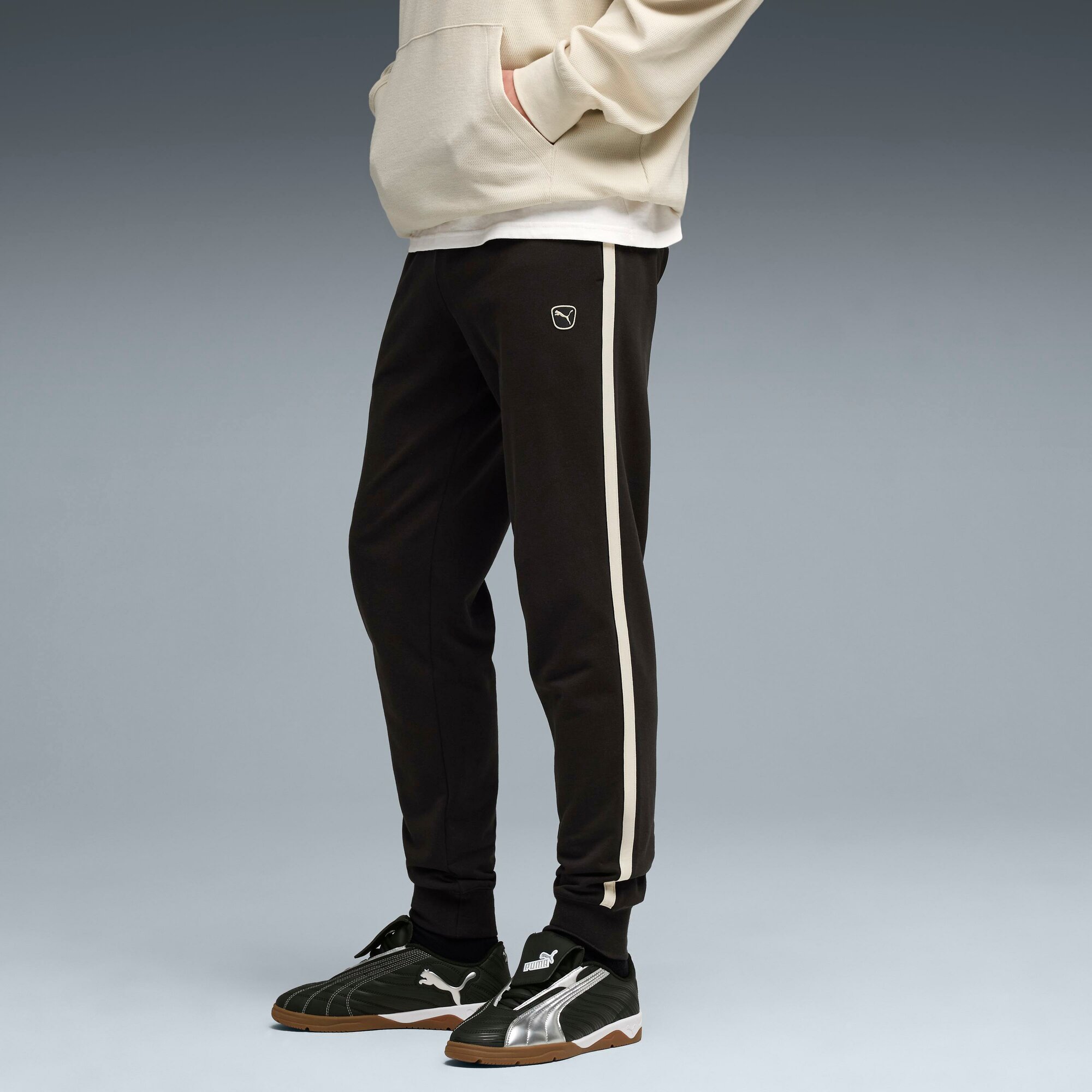 Брюки PUMA ESS ELEVATED Sweatpants, размер XXL, черный — фото 1