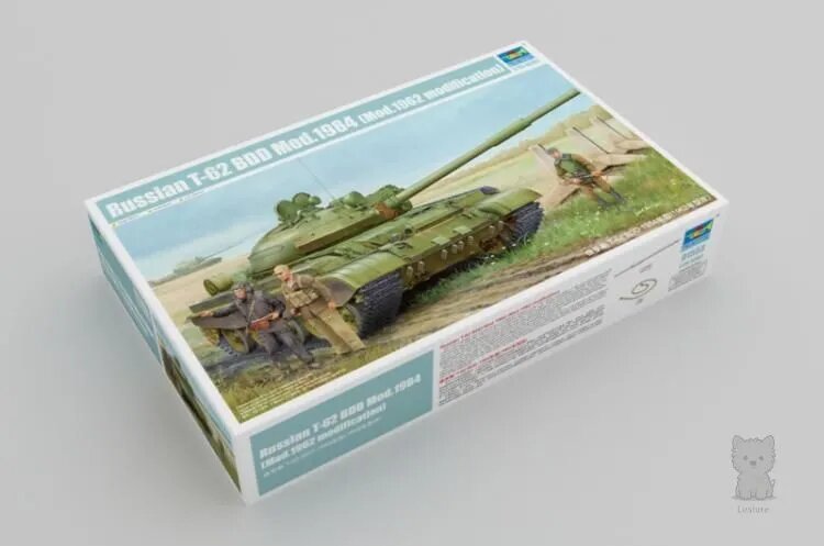 Trumpeter 01553 1/35 Советский Т-62 БДД мод.1984 (модификация 1962 года) Танки